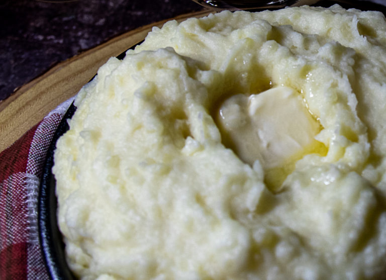 Fluffy Mashed Potatoes - A Pinch of Salt Lake